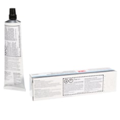 3M™ Plastic & Emblem Adhesive, 08061, clear, 5 fl. oz. (147 ml) | 3M Canada
