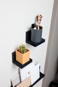 Command™ Display Ledges HOM23S-2EF, Slate, 2 lbs (0.9 kg) | 3M Canada