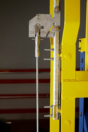 3M™ DBI-SALA® Lad-Saf™ Cable Vertical Safety System Bracketry 6116632 ...