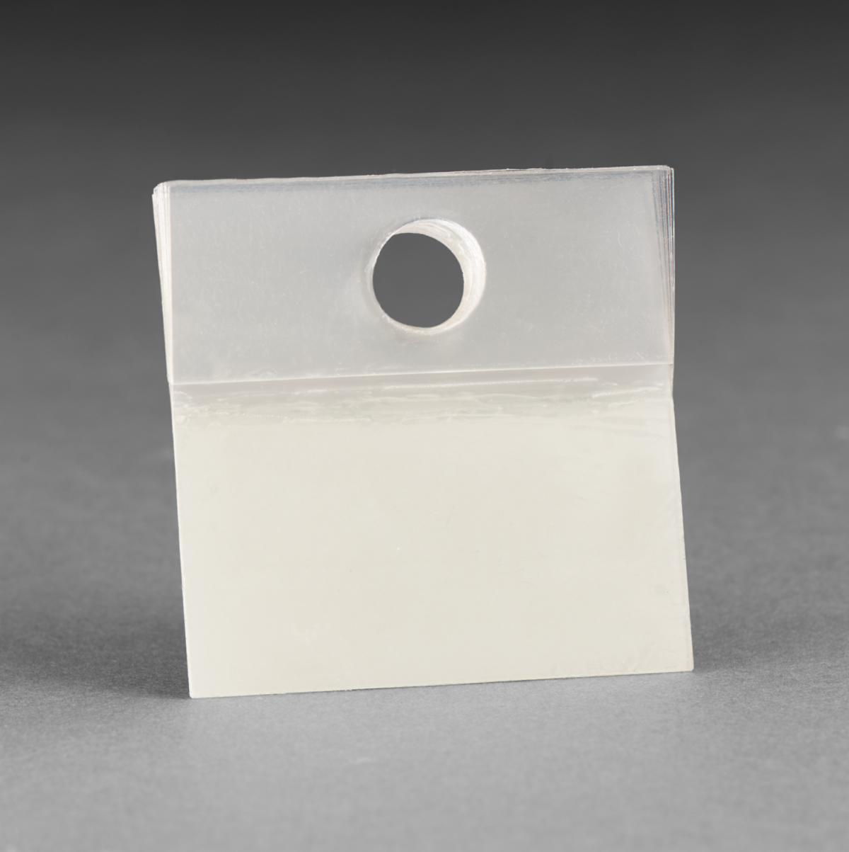 3M™ Hang Tab 1076 | 3M United States