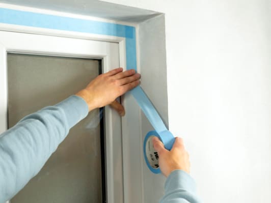 Ruban de masquage professionnel 3M™ 2044, 24 mm x 50 m, 1 rouleau | 3M ...