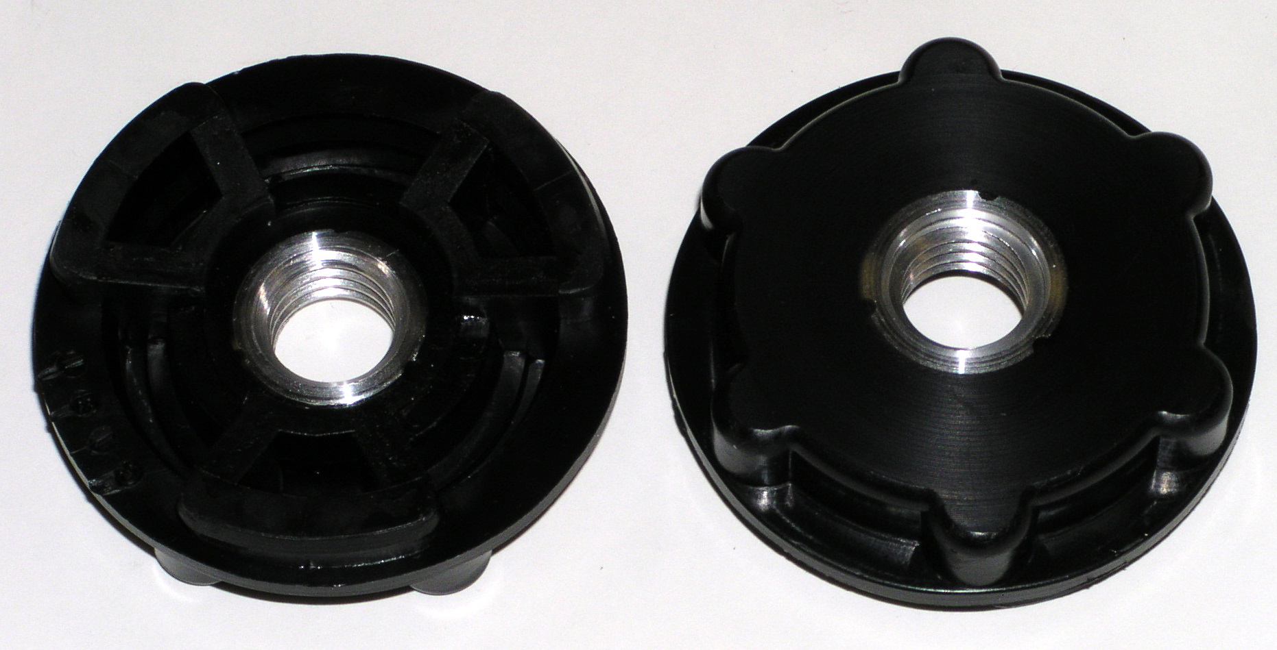 Pack-n-Tape | 3M™ Disc pad Hub 28476, 2-1/2 in 5/8-11 Internal Low ...